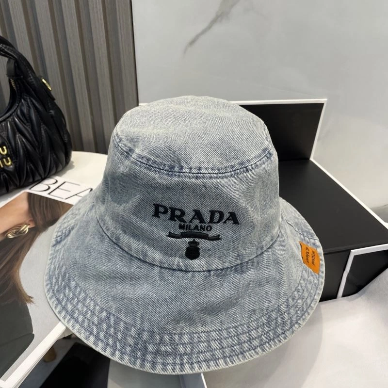 Top mirror Prada Caps