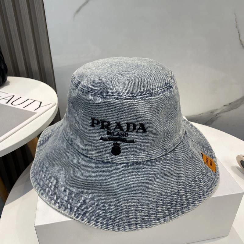 Top mirror Prada Caps