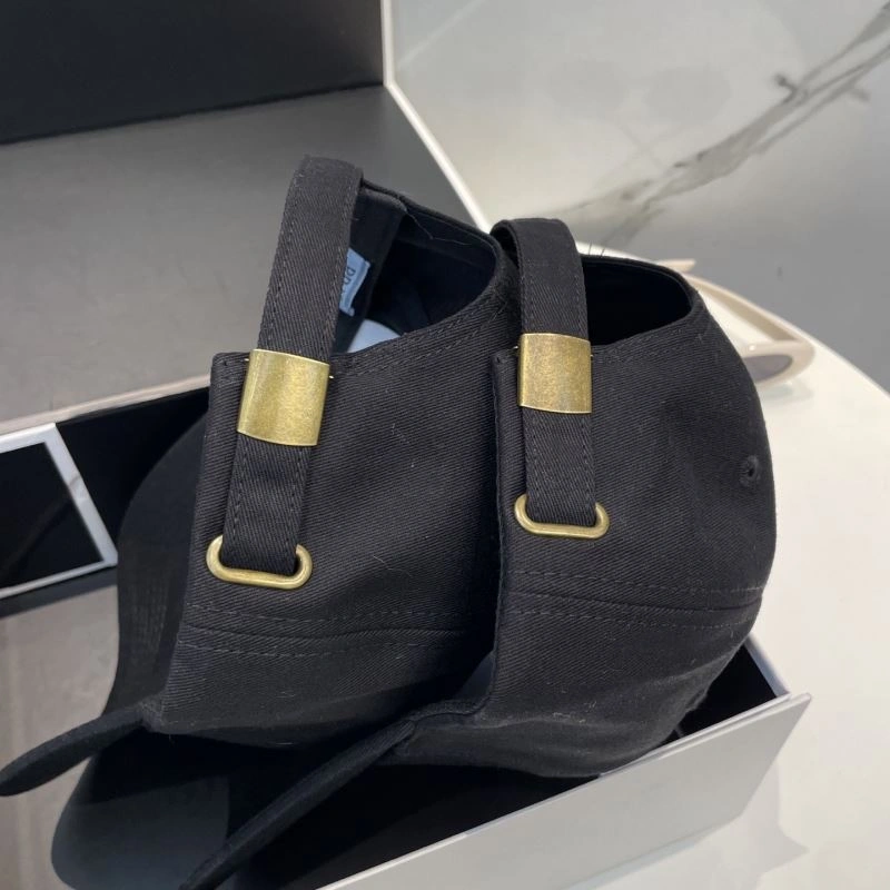 1:1 copy Prada Caps
