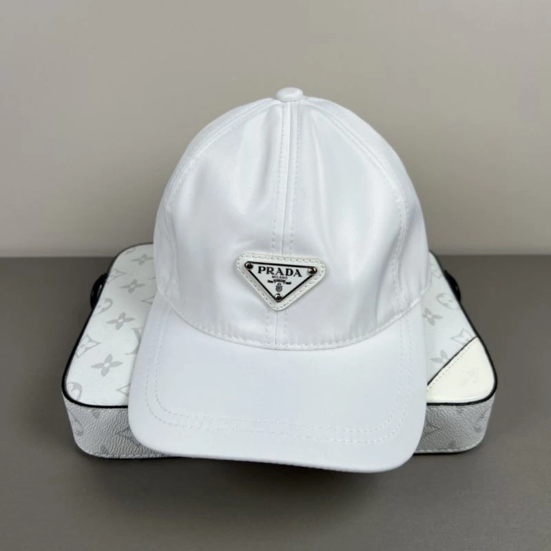 Accurate model Prada Caps
