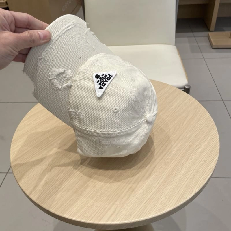 Top match Prada Caps