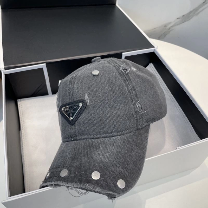 Accurate model Prada Caps