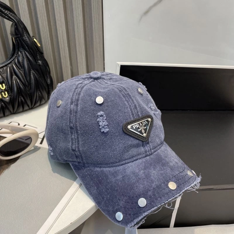 Top match Prada Caps
