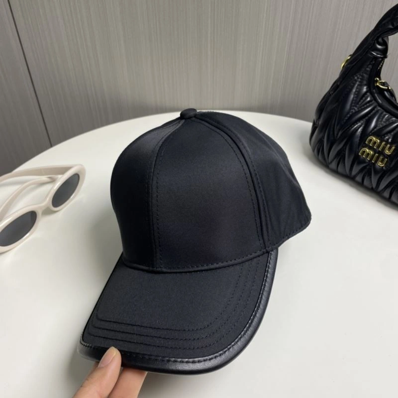1:1 copy Prada Caps