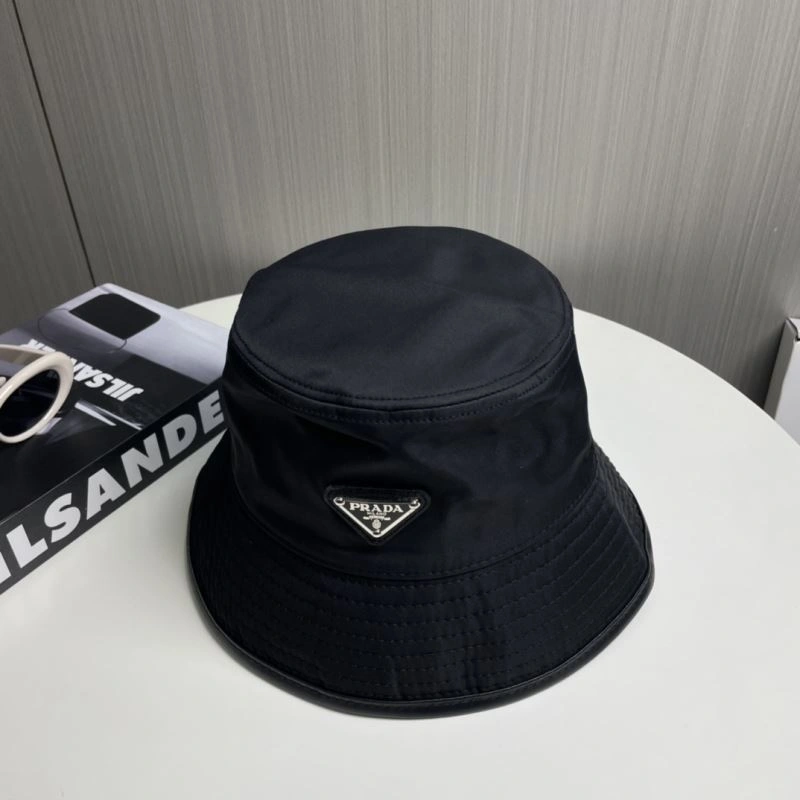 Mirror quality Prada Caps