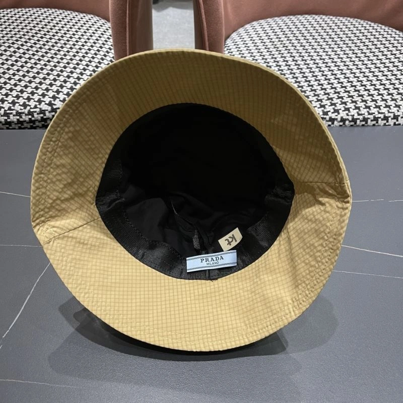 Low-cost Prada Caps