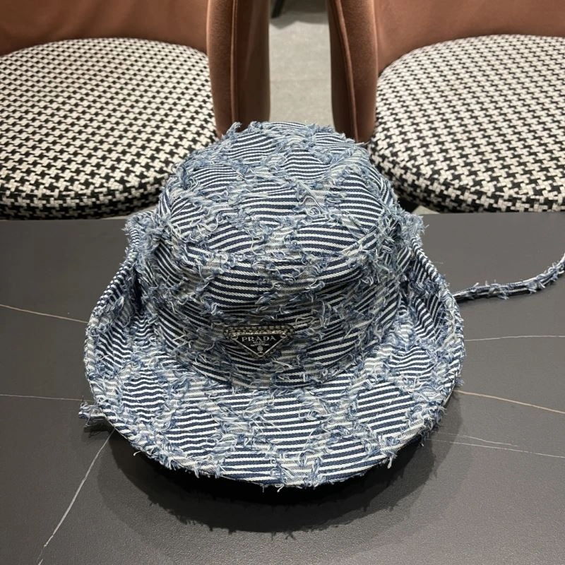 Top match Prada Caps