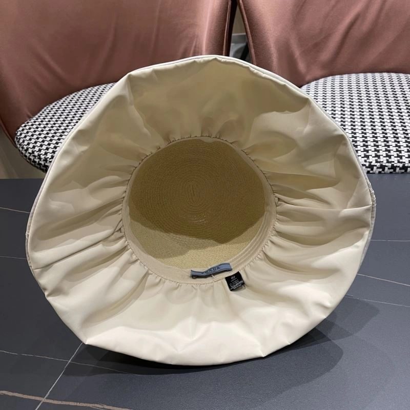 Mirror quality Prada Caps