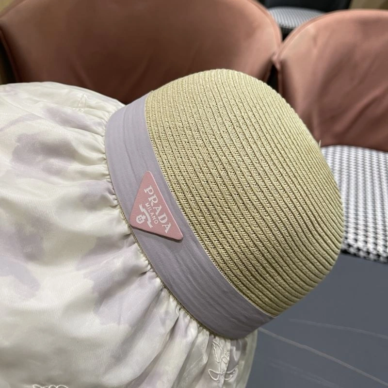 Mirror quality Prada Caps