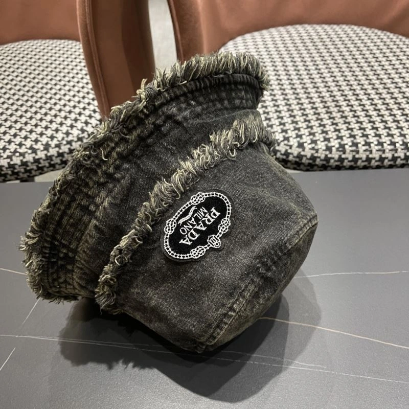 Brand-original Prada Caps