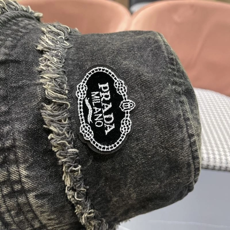 Brand-original Prada Caps