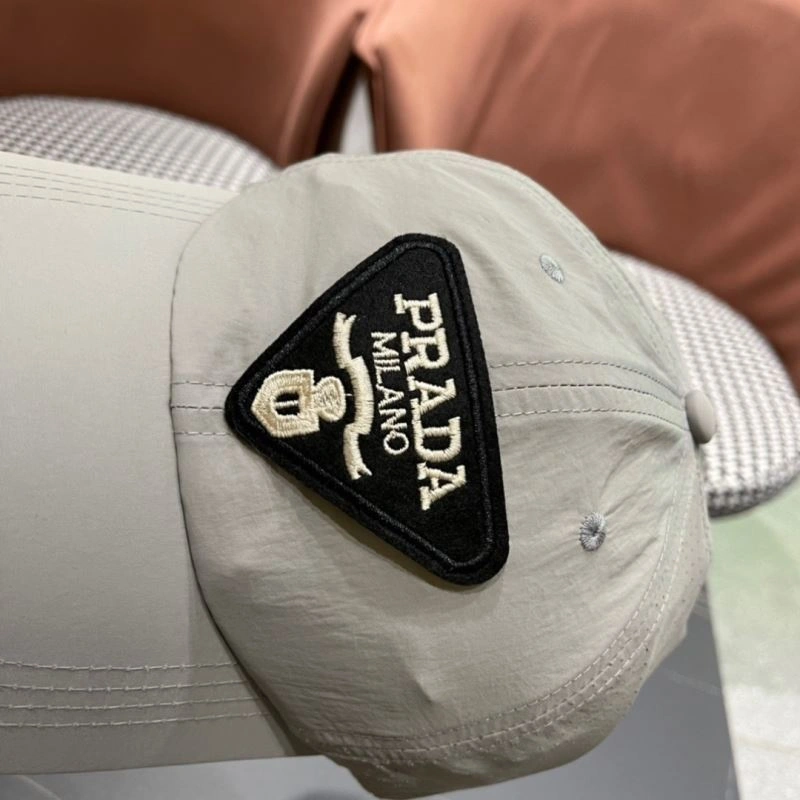 Accurate model Prada Caps