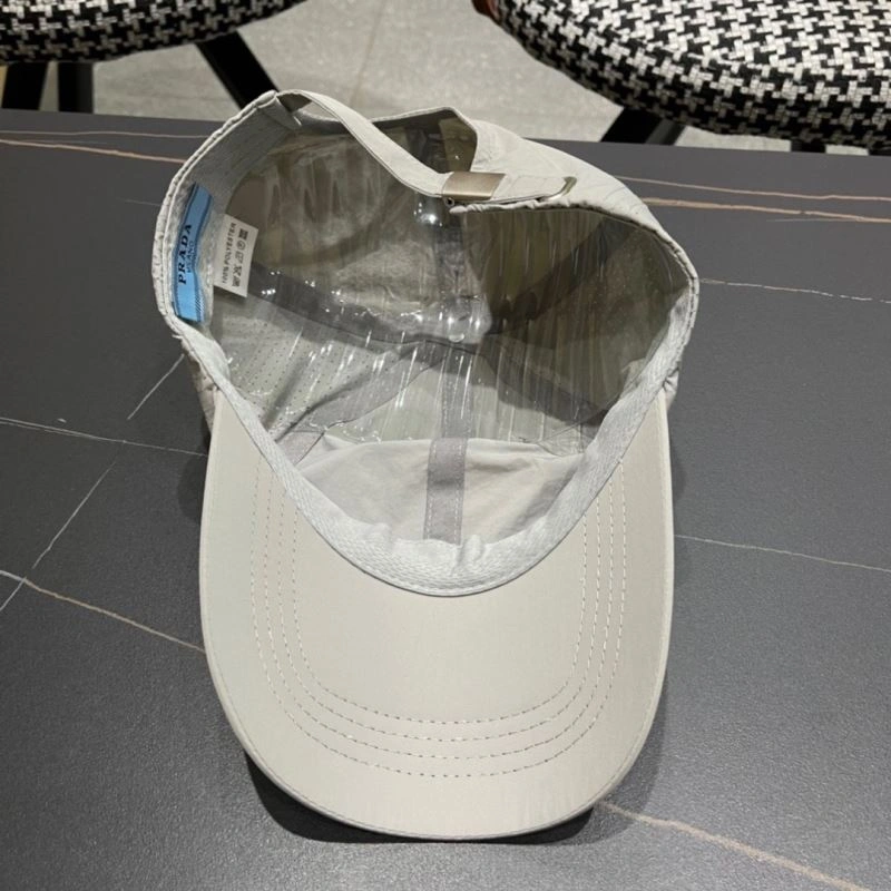 Accurate model Prada Caps