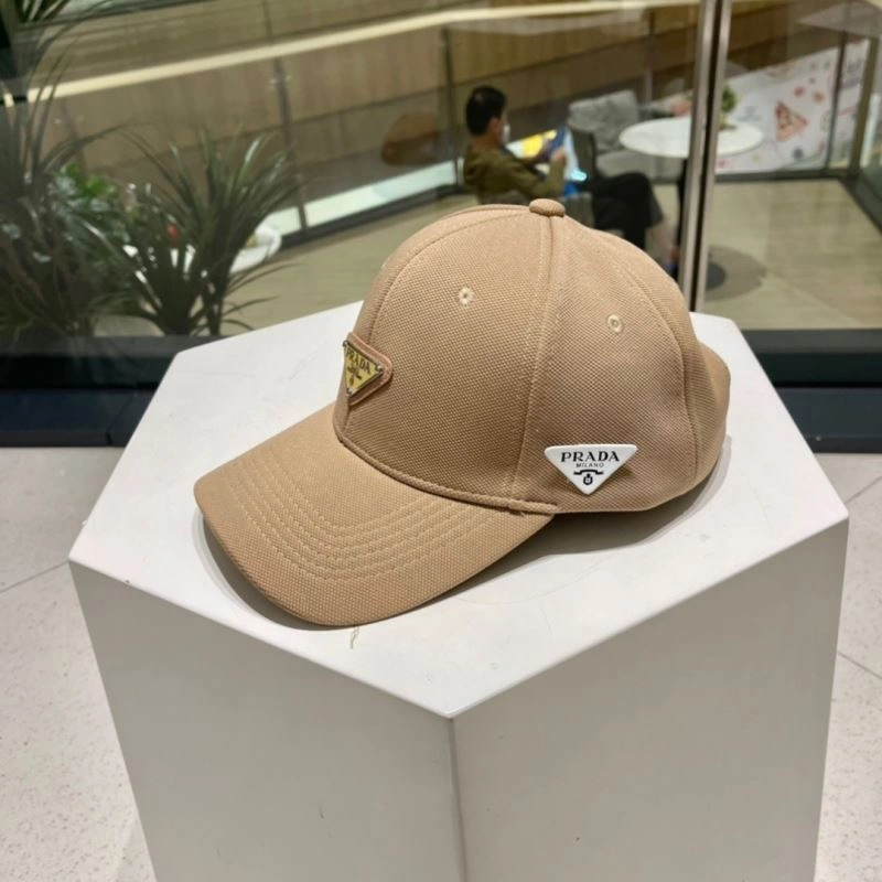 Accurate model Prada Caps