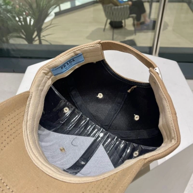 Accurate model Prada Caps