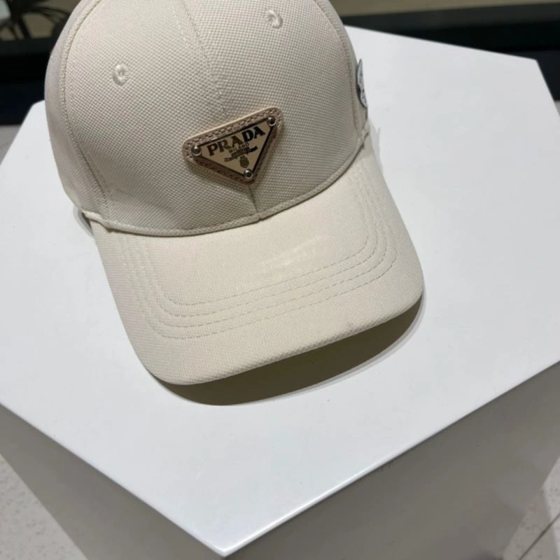 Mirror quality Prada Caps