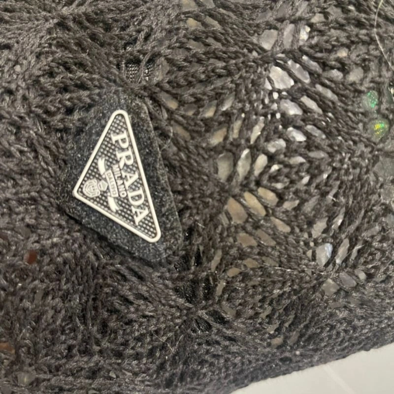 Exact replica Prada Caps