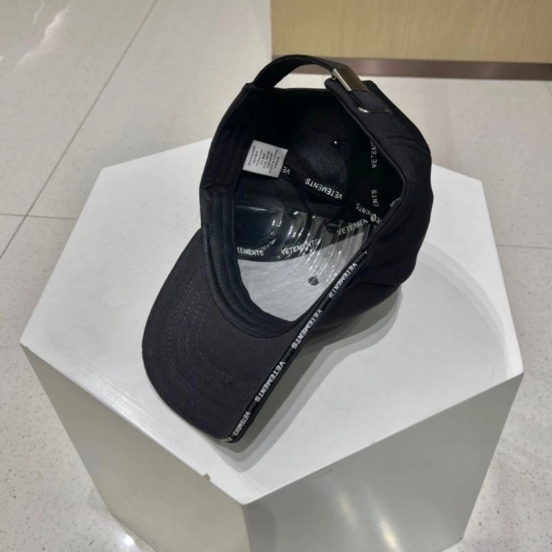 Brand-authenticated Prada Caps
