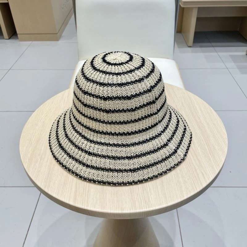 Top match Prada Caps