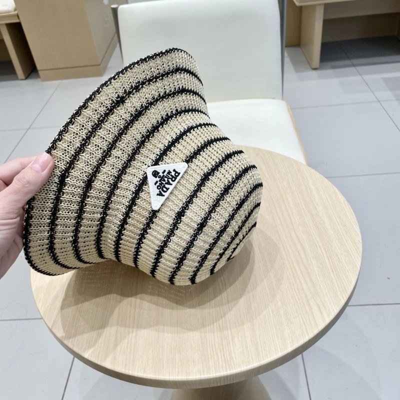 Top match Prada Caps