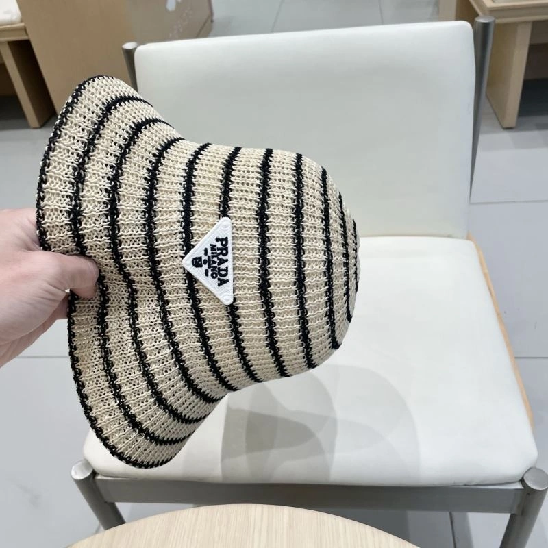 Top match Prada Caps