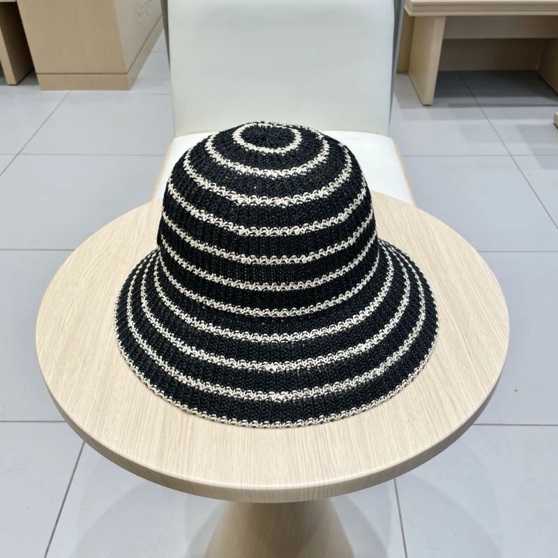 Top match Prada Caps