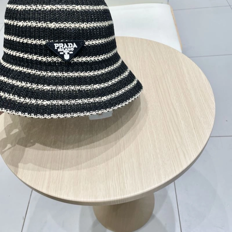 Top match Prada Caps