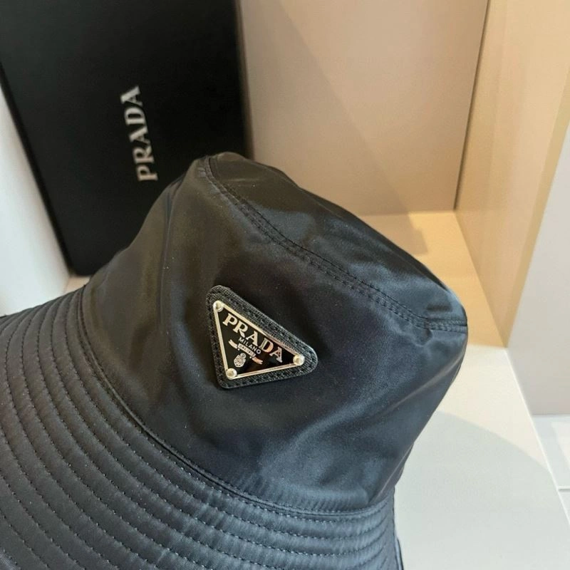 Low-cost Prada Caps