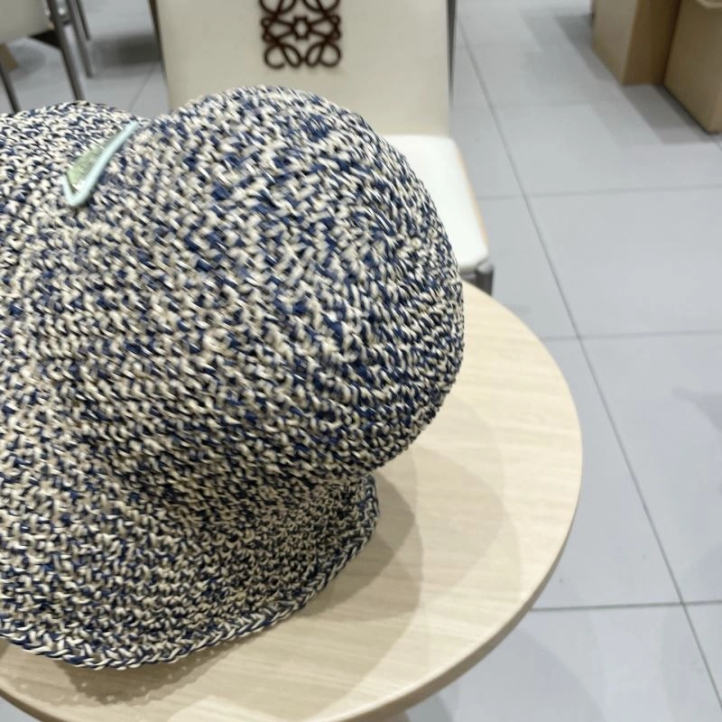 Top match Prada Caps