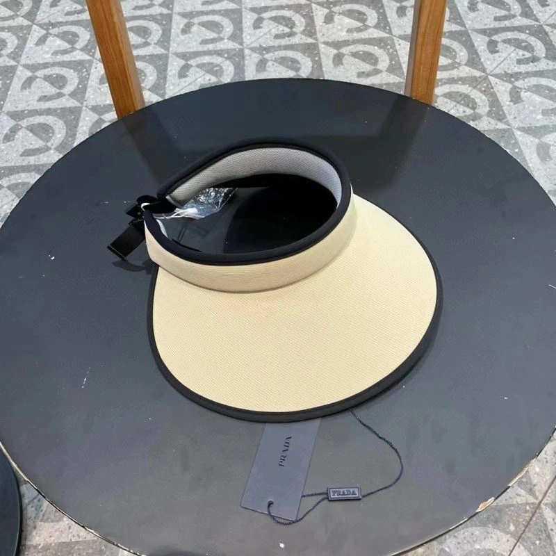 Low-cost Prada Caps