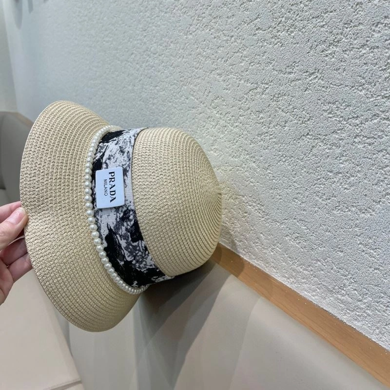 Low-cost Prada Caps