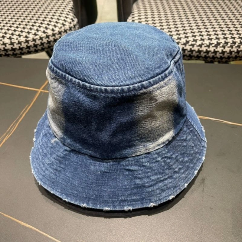 Brand-original Prada Caps