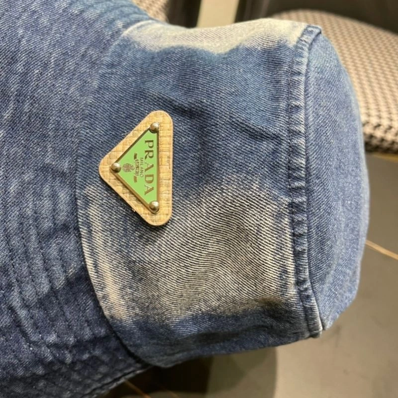 Brand-original Prada Caps