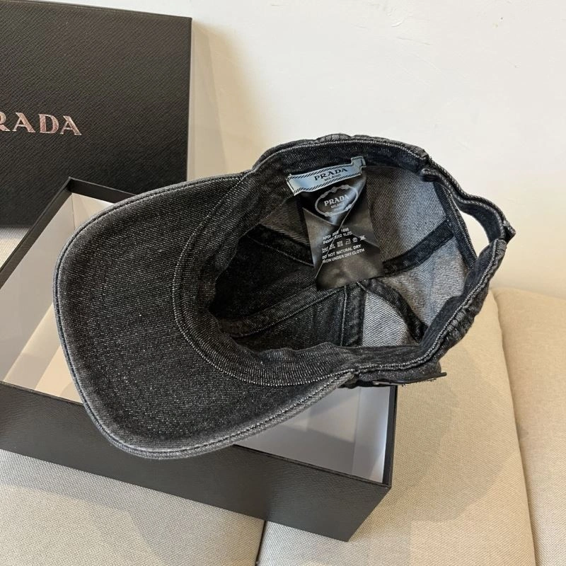Accurate model Prada Caps