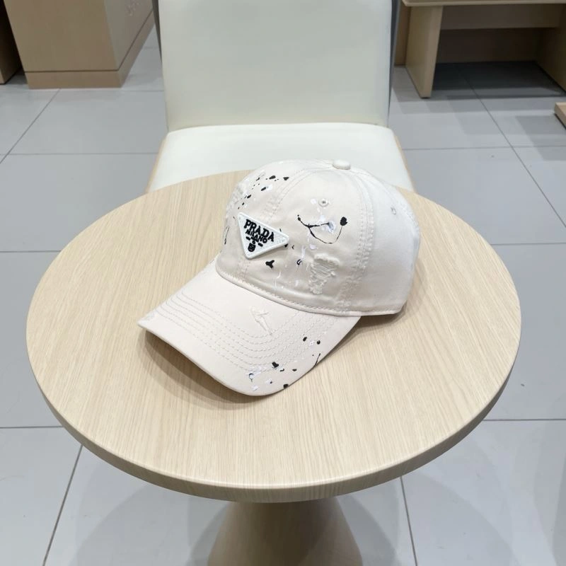 1:1 copy Prada Caps