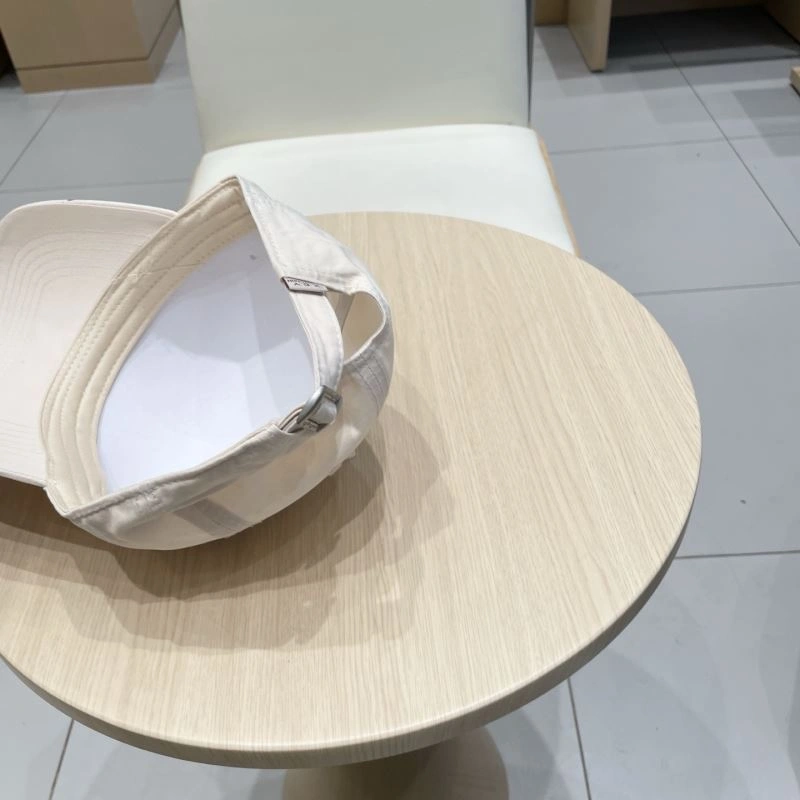 1:1 copy Prada Caps
