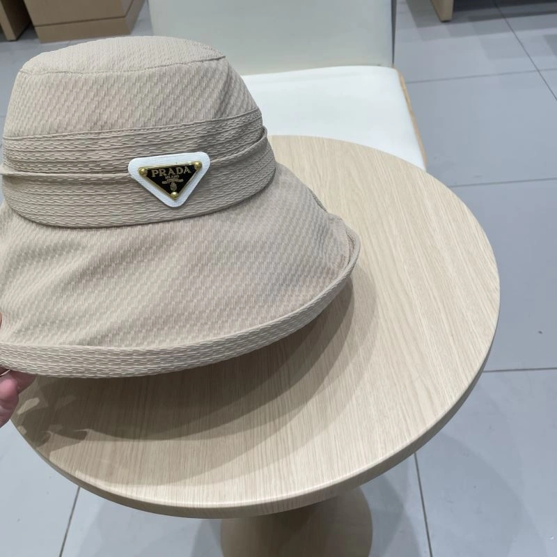 1:1 copy Prada Caps