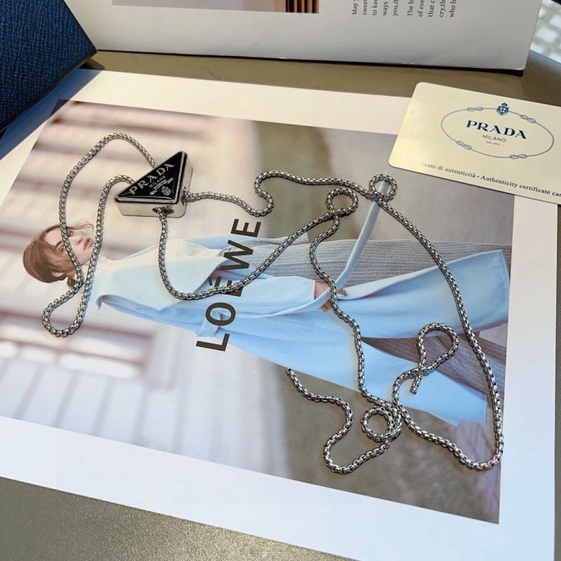 Brand-original Prada Chains