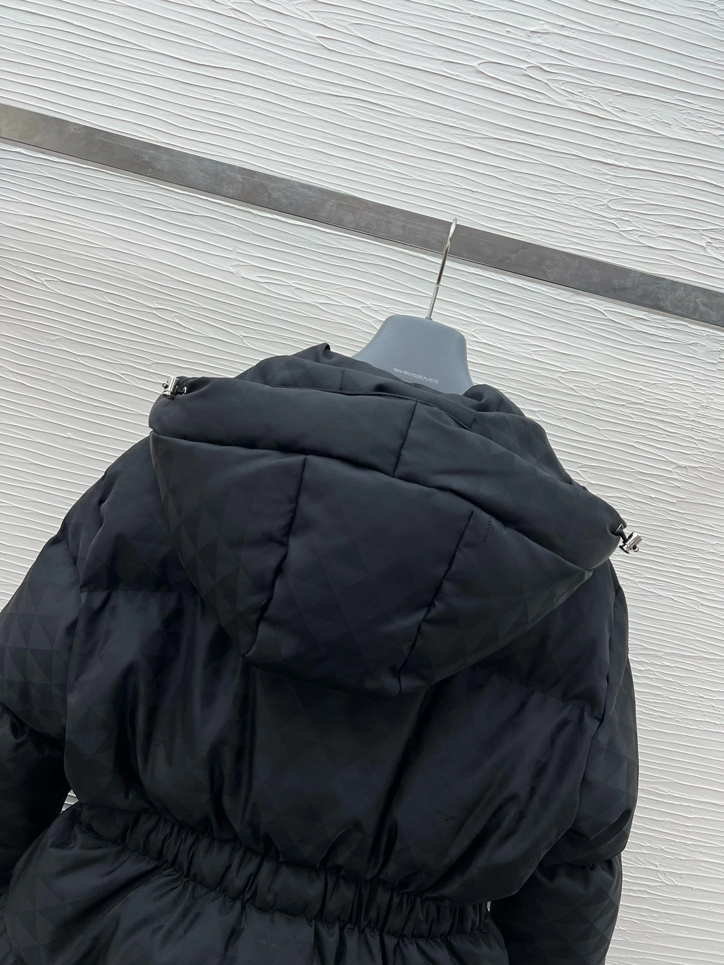 Inexpensive Prada Down Jackets