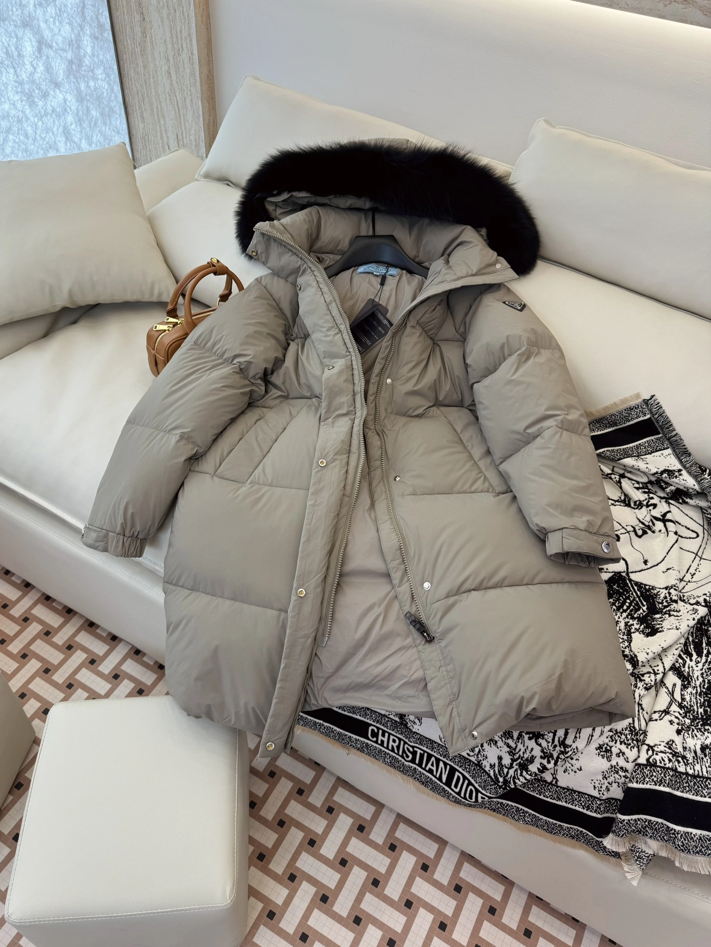 Low-cost Prada Down Jackets