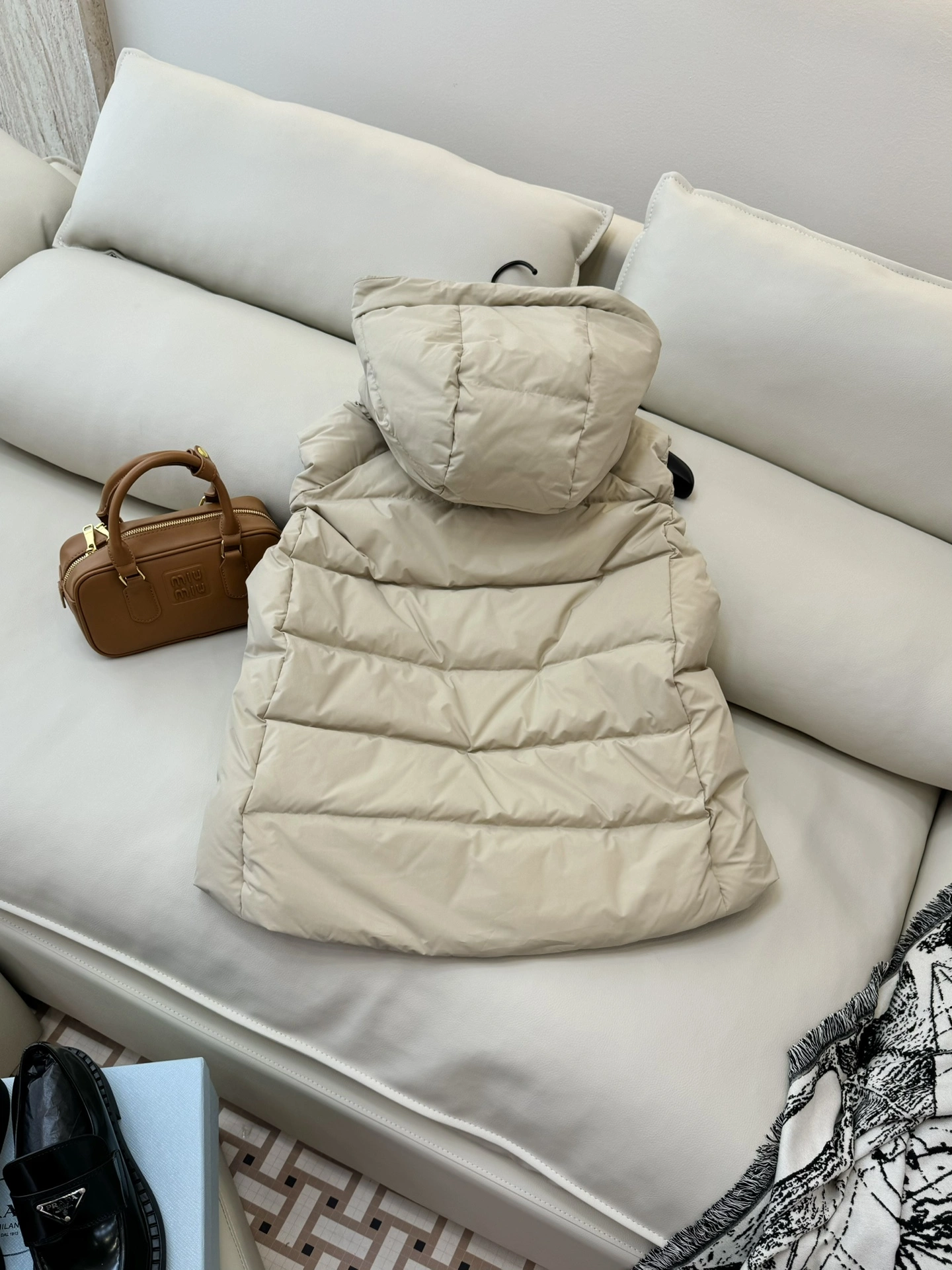 Low-cost Prada Down Jackets