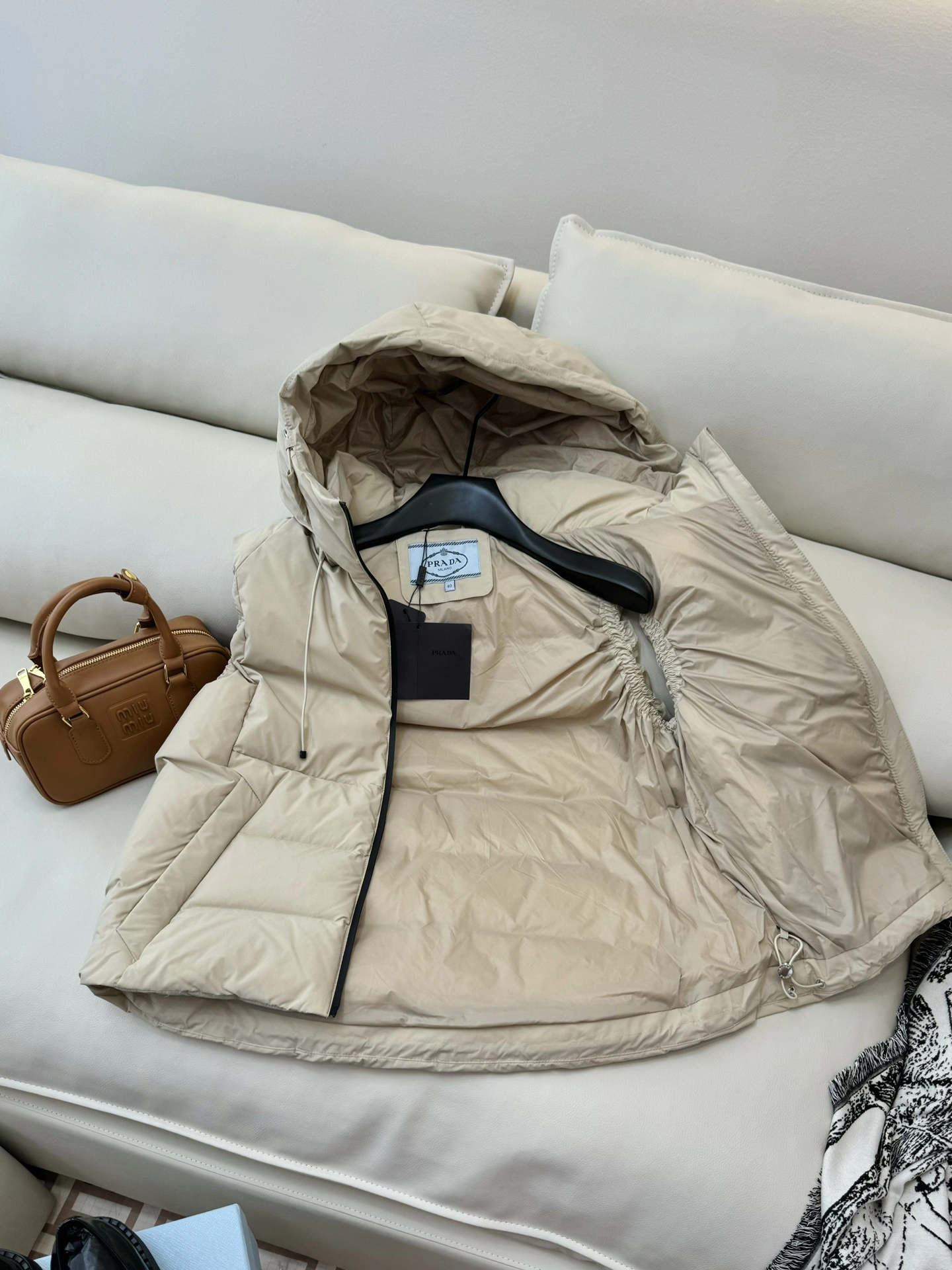 Low-cost Prada Down Jackets