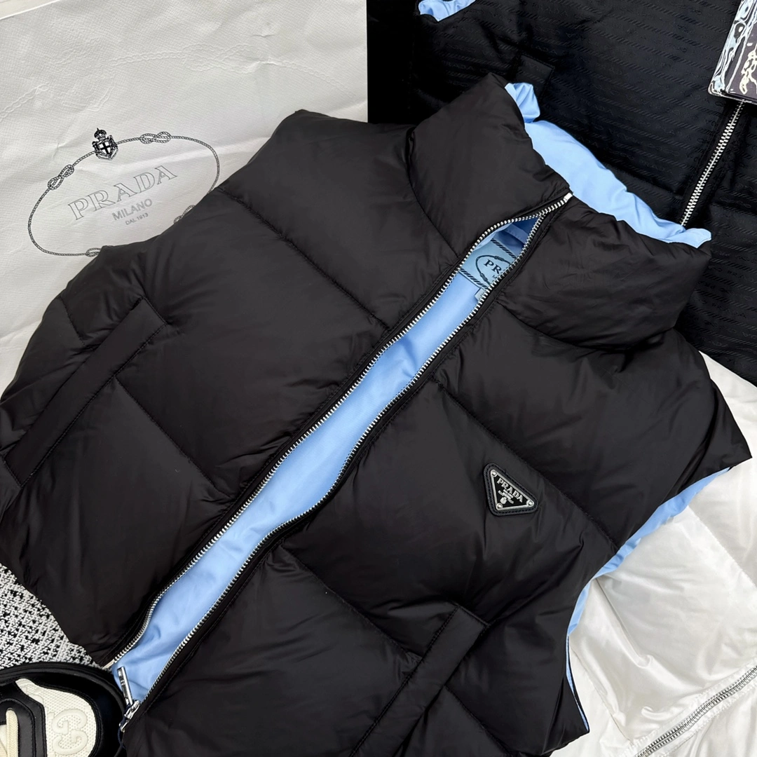 Accurate model Prada Down Jackets