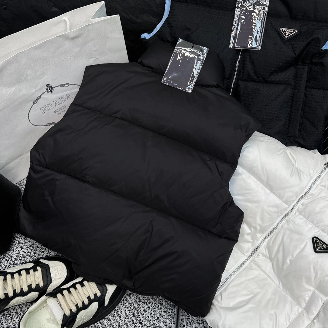 Accurate model Prada Down Jackets