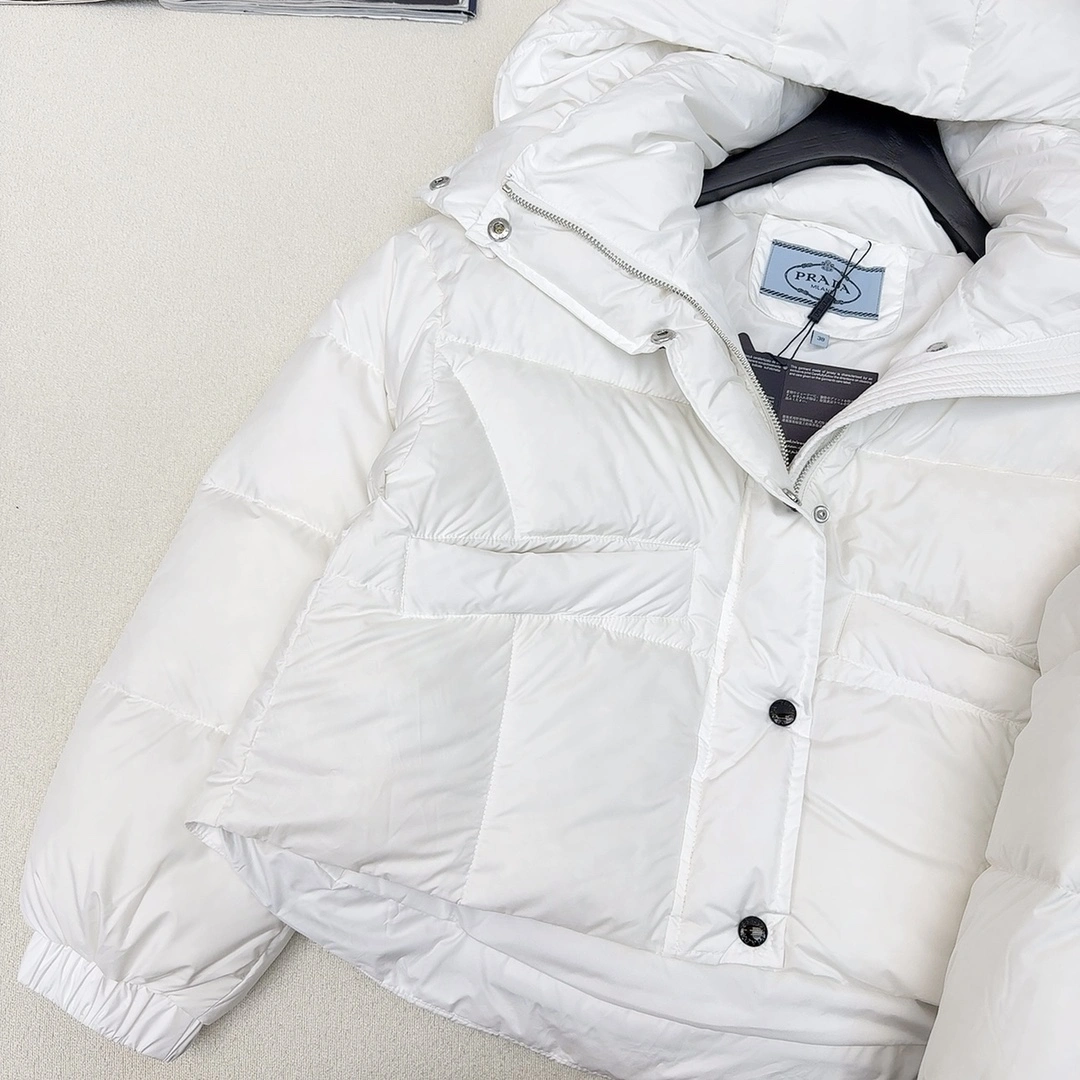 Inexpensive Prada Down Jackets