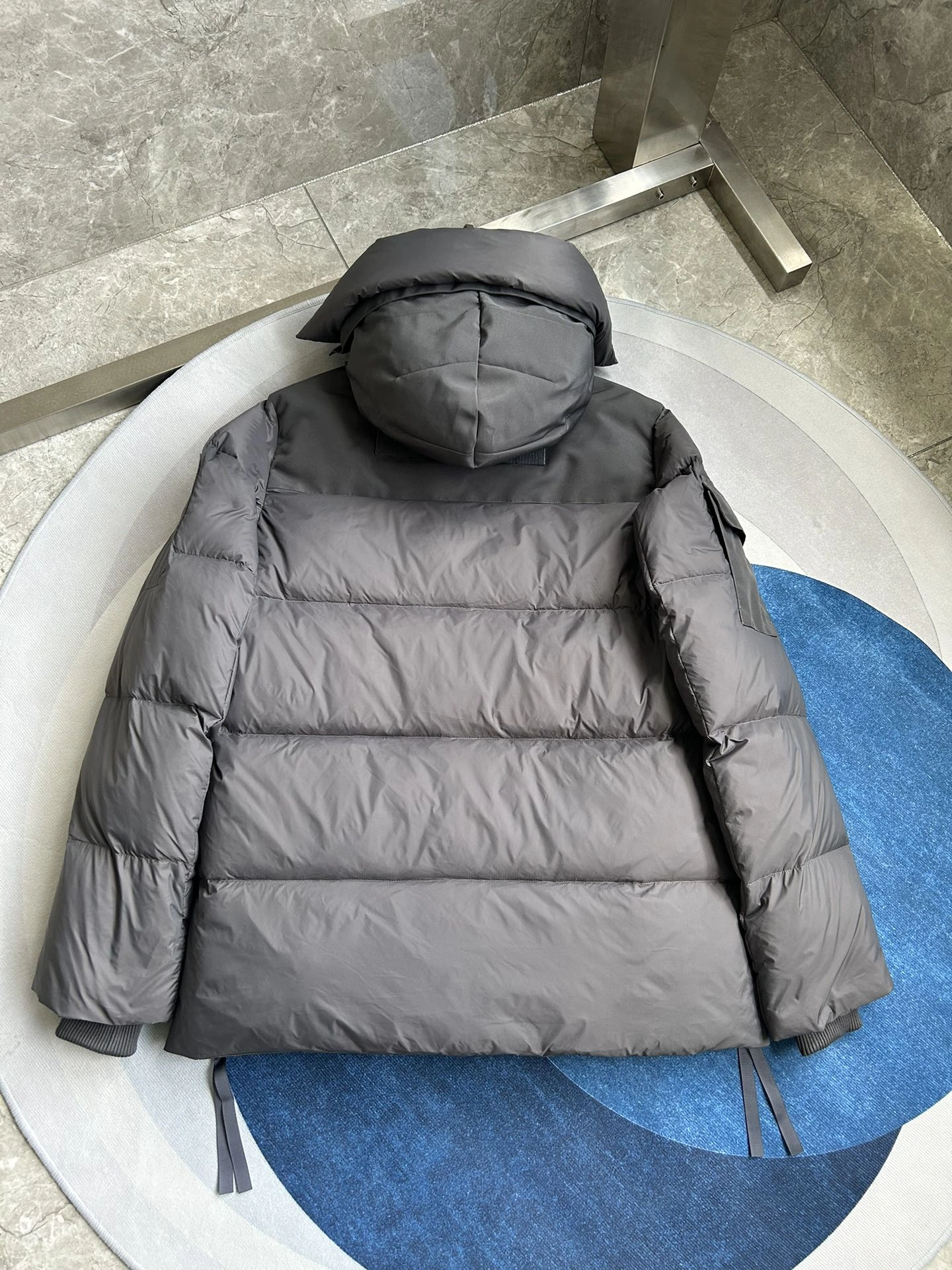 Cut-rate Prada Down Jackets