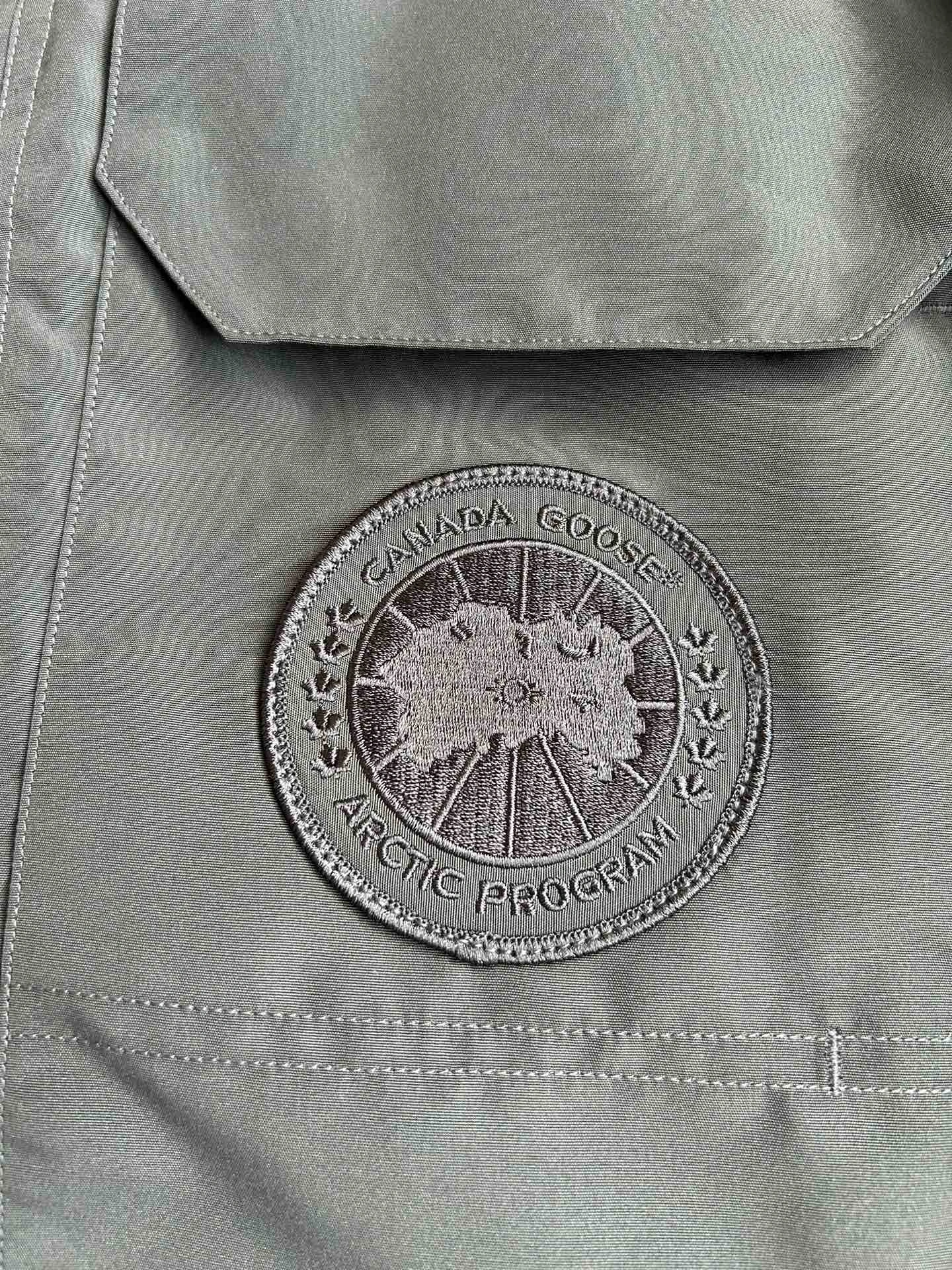 Cut-rate Prada Down Jackets