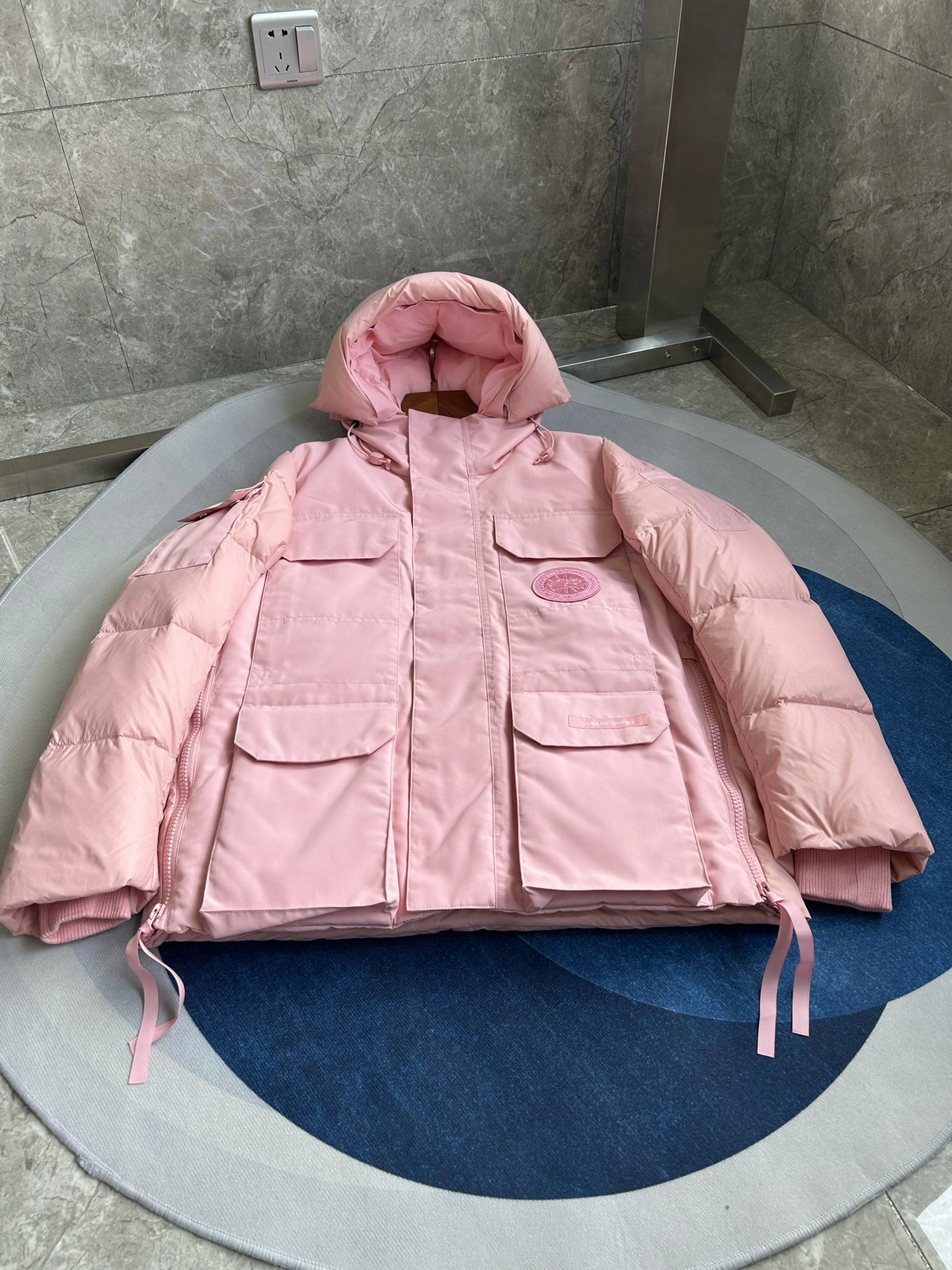 Cut-rate Prada Down Jackets