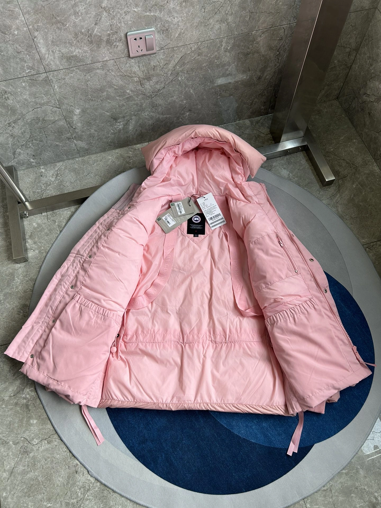 Bargain Prada Down Jackets