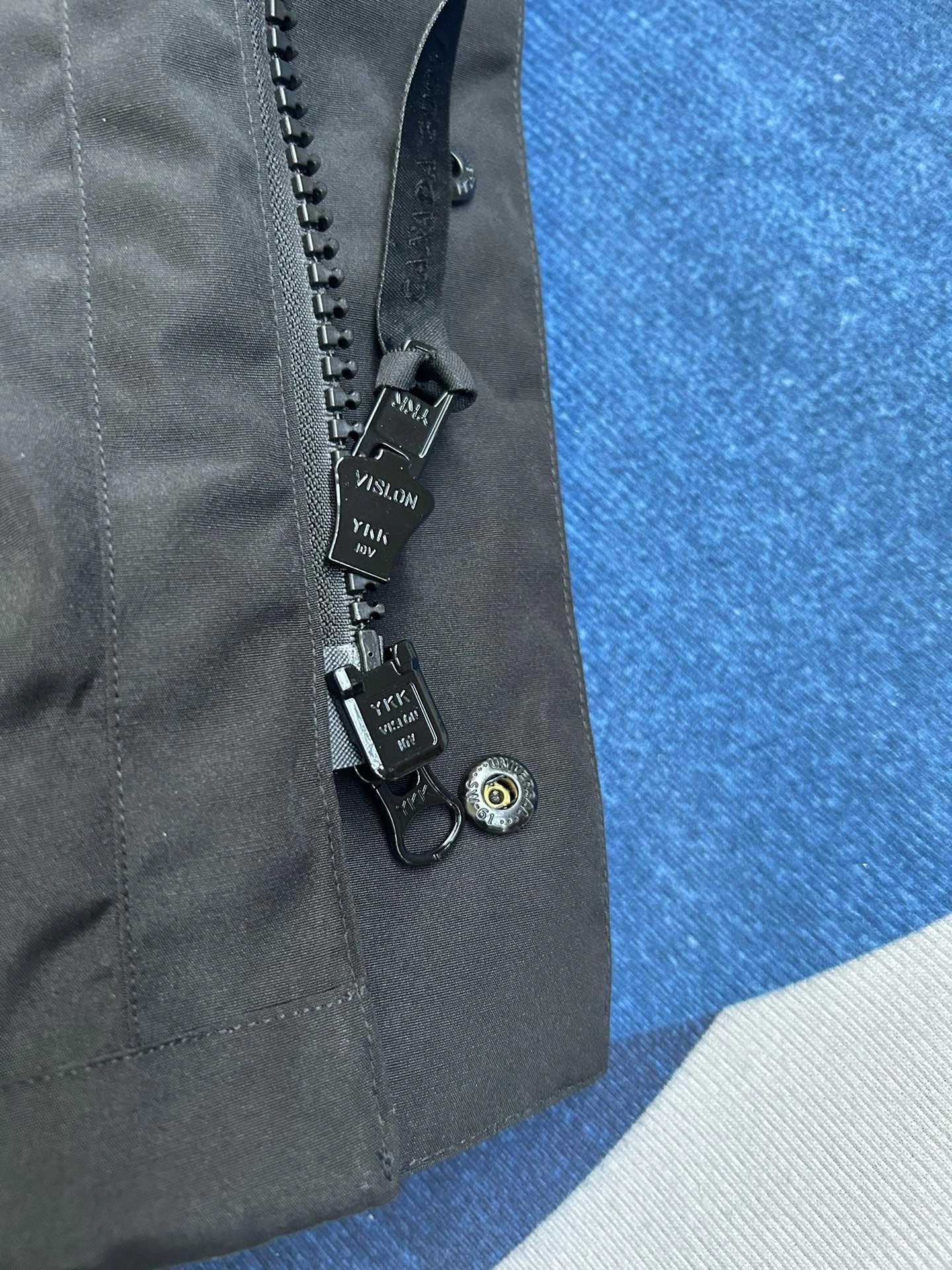 Bargain Prada Down Jackets